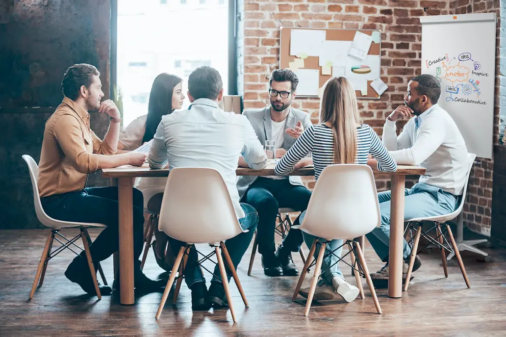 Nobo | Knigge für Meetings: 7 Regeln, die Sie befolgen sollten